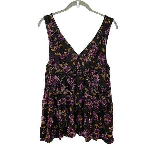 American Eagle Floral Top